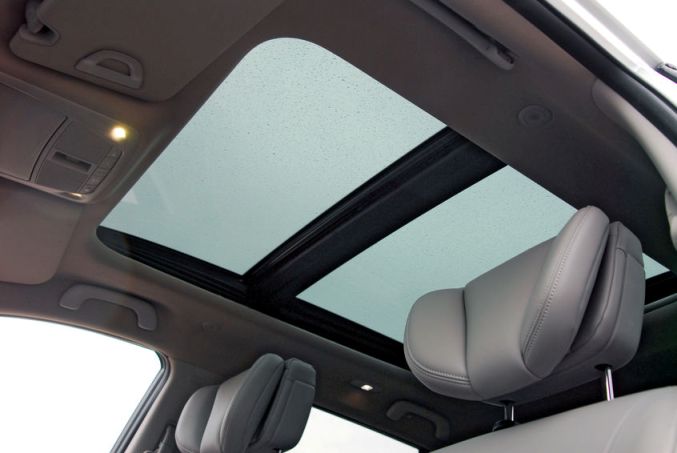 Your Guide to Sunroof Repair and Replacement | Only 1 Auto Glass