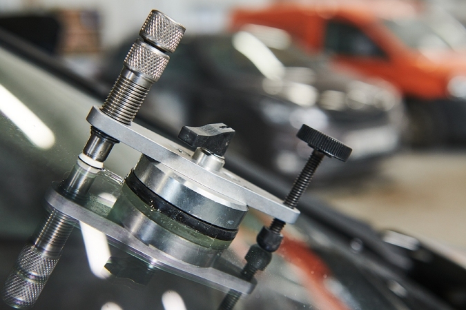 What Is Windshield Pitting? | Only 1 Auto Glass